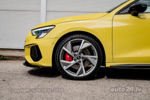 Yellow Audi S3 2021 in Parnu, with an engine capacity of 2.00 L and mileage of 65 thousand km for 30990 €, photo 29 on AUTOMOTO.COM.LV