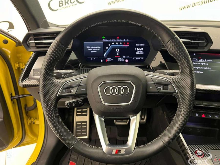 Dzeltens Audi S3 2022 Viļņa, ar dzinēja tilpumu 1.98 L un nobraukumu 18 tūkst. km par 35800 €, foto 20 vietnē AUTOMOTO.COM.LV