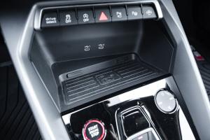 Dzeltens Audi S3 2025 Mārupe, ar dzinēja tilpumu 2.00 L un nobraukumu 14 tūkst. km par 55900 €, foto 31 vietnē AUTOMOTO.COM.LV