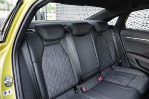 Dzeltens Audi S3 2025 Mārupe, ar dzinēja tilpumu 2.00 L un nobraukumu 14 tūkst. km par 55900 €, foto 33 vietnē AUTOMOTO.COM.LV