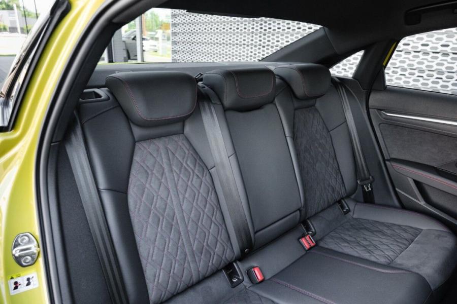 Dzeltens Audi S3 2025 Mārupe, ar dzinēja tilpumu 2.00 L un nobraukumu 14 tūkst. km par 55900 €, foto 33 vietnē AUTOMOTO.COM.LV