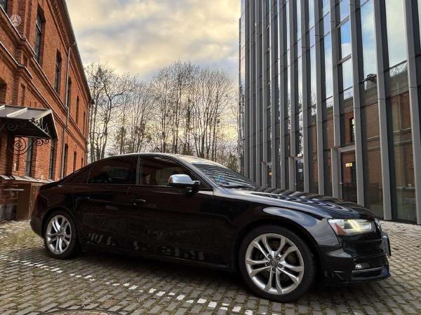 Black Audi S4 2013 in Kaunas, with an engine capacity of 3.00 L and mileage of 253 thousand km for 13000 €, photo 4 on AUTOMOTO.COM.LV