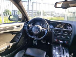 Black Audi S4 2013 in Klaipeda, with an engine capacity of 3.00 L and mileage of 74 thousand km for 6900 €, photo 5 on AUTOMOTO.COM.LV