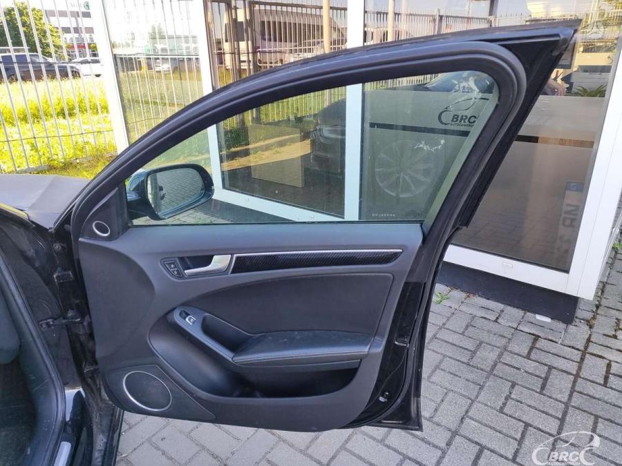 Black Audi S4 2013 in Klaipeda, with an engine capacity of 3.00 L and mileage of 74 thousand km for 6900 €, photo 8 on AUTOMOTO.COM.LV