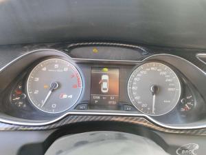 Black Audi S4 2013 in Klaipeda, with an engine capacity of 3.00 L and mileage of 74 thousand km for 6900 €, photo 27 on AUTOMOTO.COM.LV