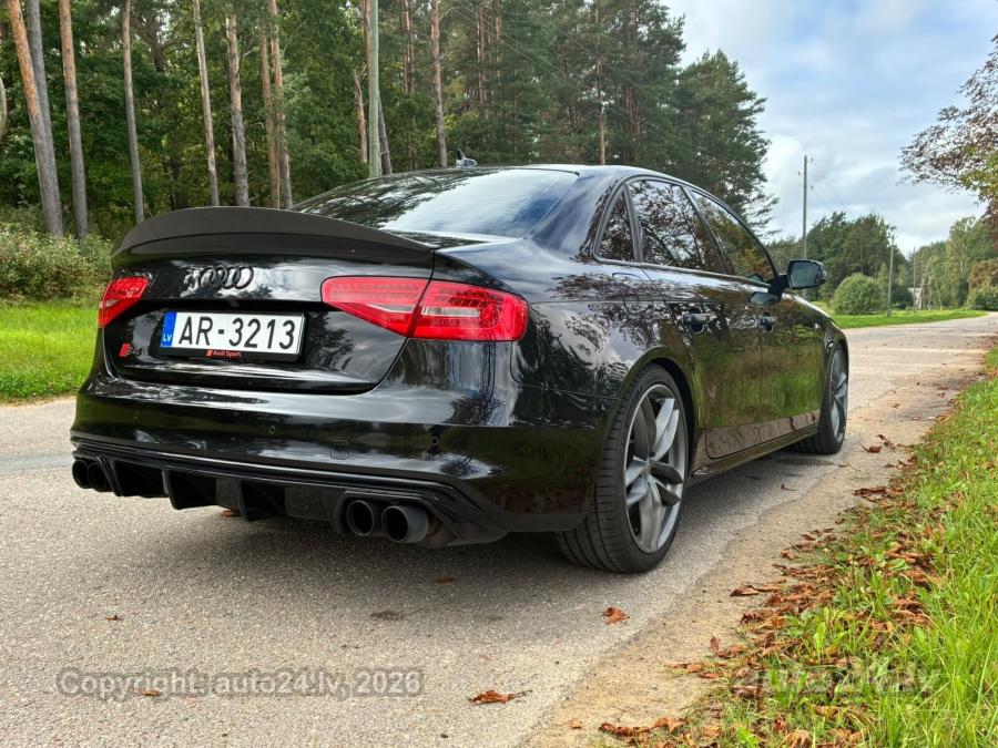 Черный Ауди С4 2014 в Рига, объемом двигателя 3.00 л и пробегом 138 тыс. км за 18500 €, фото 8 на AUTOMOTO.COM.LV