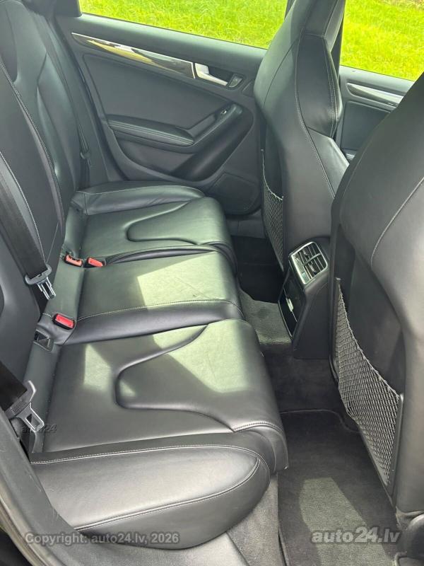 Melns Audi S4 2014 Rīga, ar dzinēja tilpumu 3.00 L un nobraukumu 138 tūkst. km par 18500 €, foto 9 vietnē AUTOMOTO.COM.LV