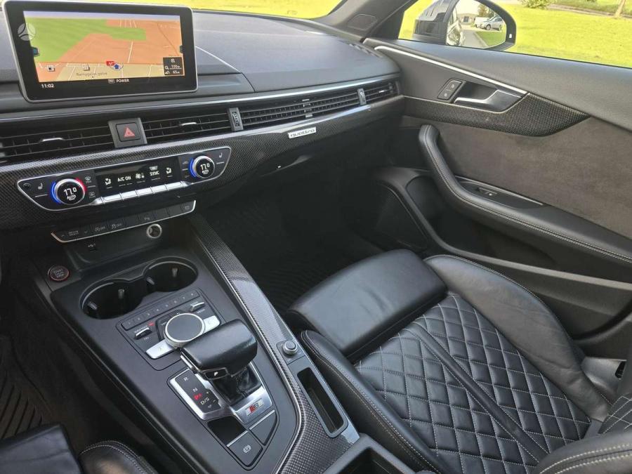 Черный Ауди С4 2018 в Паневежис, объемом двигателя 3.00 л и пробегом 137 тыс. км за 18999 €, фото 26 на AUTOMOTO.COM.LV