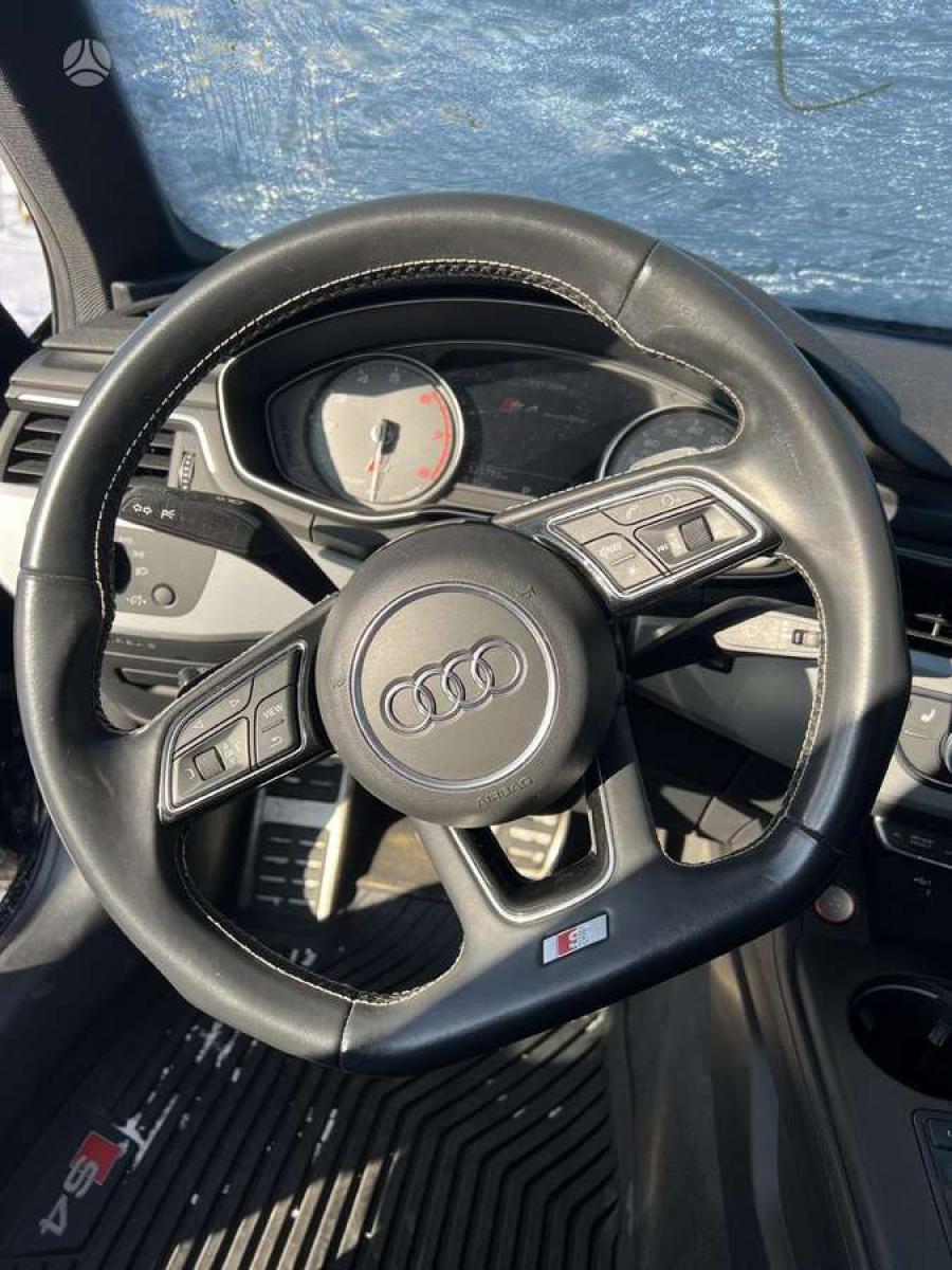Black Audi S4 2019 in Alytus, with an engine capacity of 3.00 L and mileage of 200 thousand km for 12400 €, photo 18 on AUTOMOTO.COM.LV