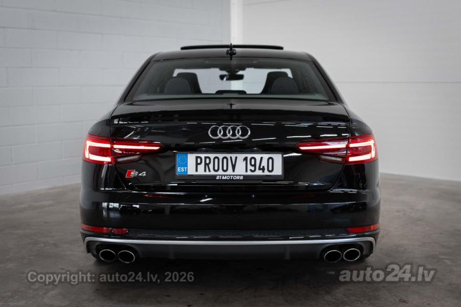 Black Audi S4 2019 in Tallinn, with an engine capacity of 3.00 L and mileage of 201 thousand km for 19990 €, photo 11 on AUTOMOTO.COM.LV