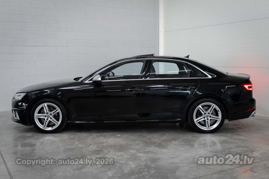 Black Audi S4 2019 in Tallinn, with an engine capacity of 3.00 L and mileage of 201 thousand km for 19990 €, photo 12 on AUTOMOTO.COM.LV