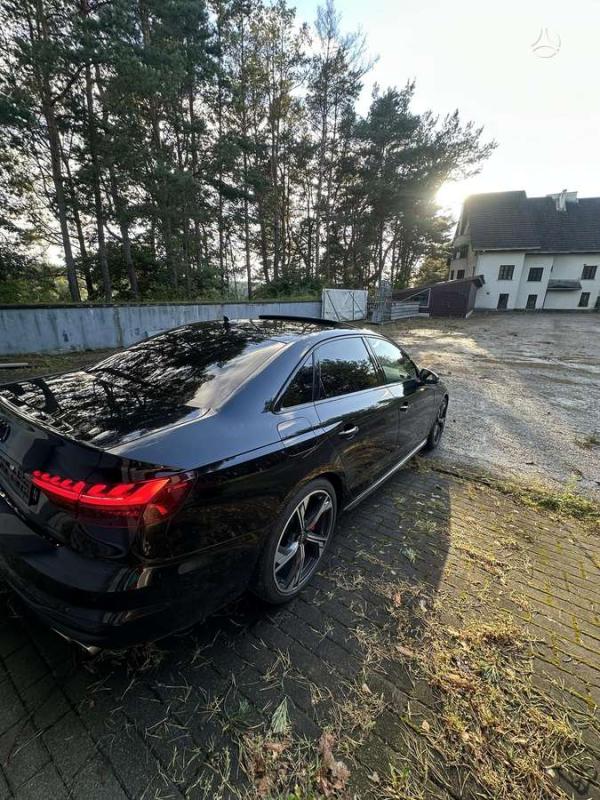 Black Audi S4 2021 in Vilnius, with an engine capacity of 3.00 L and mileage of 67 thousand km for 35400 €, photo 6 on AUTOMOTO.COM.LV