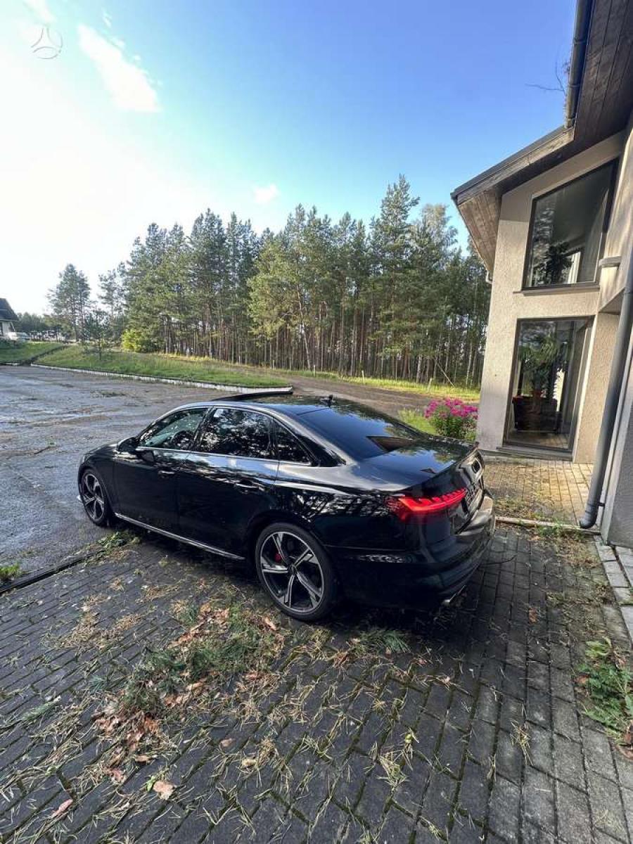 Black Audi S4 2021 in Vilnius, with an engine capacity of 3.00 L and mileage of 67 thousand km for 35400 €, photo 8 on AUTOMOTO.COM.LV