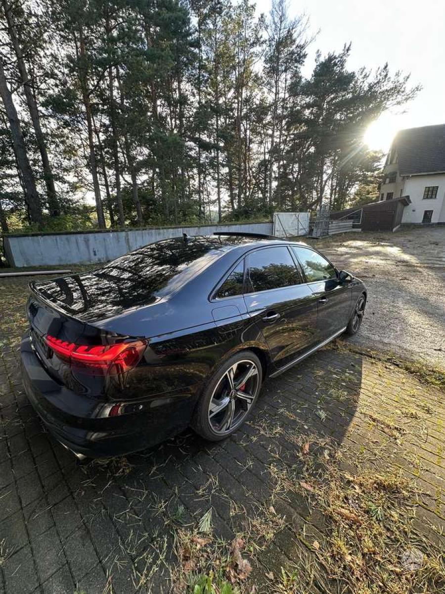 Black Audi S4 2021 in Vilnius, with an engine capacity of 3.00 L and mileage of 67 thousand km for 35400 €, photo 9 on AUTOMOTO.COM.LV