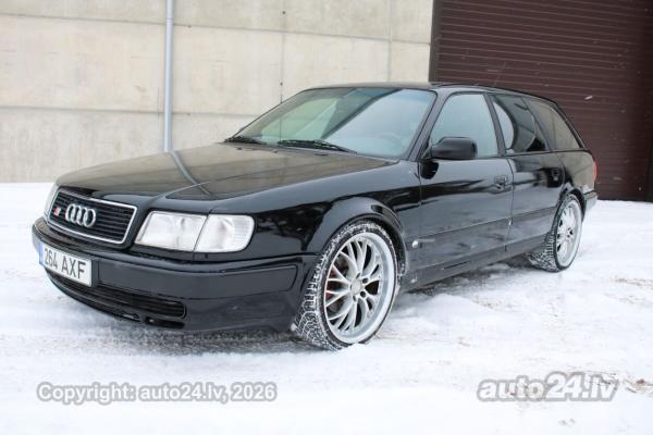 Melns Audi S4 1992 Tallina, ar dzinēja tilpumu 2.20 L un nobraukumu 293 tūkst. km par 12500 €, foto 2 vietnē AUTOMOTO.COM.LV