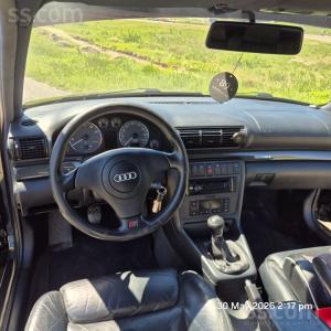 Melns Audi S4 1999 Rīga, ar dzinēja tilpumu 2.70 L un nobraukumu 275 tūkst. km par 8900 €, foto 10 vietnē AUTOMOTO.COM.LV