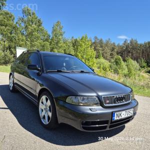 Melns Audi S4 1999 Rīga, ar dzinēja tilpumu 2.70 L un nobraukumu 275 tūkst. km par 8900 €, foto 11 vietnē AUTOMOTO.COM.LV