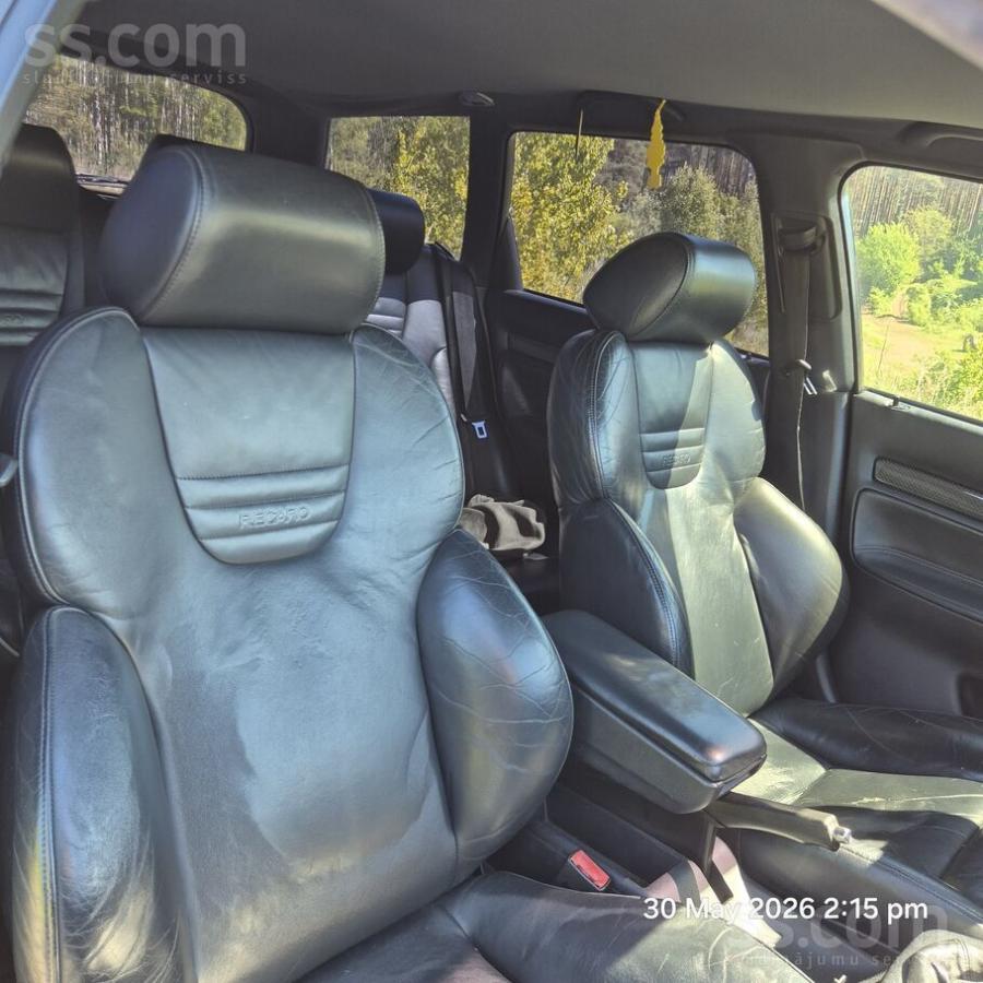 Melns Audi S4 1999 Rīga, ar dzinēja tilpumu 2.70 L un nobraukumu 275 tūkst. km par 8900 €, foto 13 vietnē AUTOMOTO.COM.LV