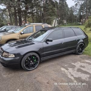 Melns Audi S4 1999 Rīga, ar dzinēja tilpumu 2.70 L un nobraukumu 275 tūkst. km par 8900 €, foto 18 vietnē AUTOMOTO.COM.LV