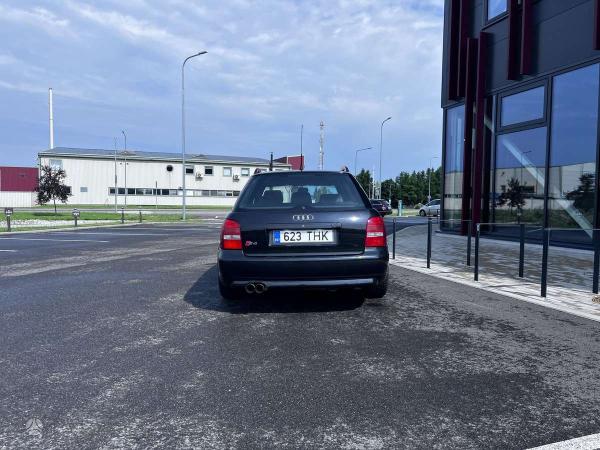 Black Audi S4 2000 in Tallinn, with an engine capacity of 0.00 L and mileage of 295 thousand km for 10500 €, photo 4 on AUTOMOTO.COM.LV