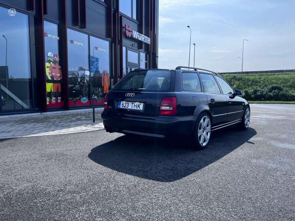 Black Audi S4 2000 in Tallinn, with an engine capacity of 0.00 L and mileage of 295 thousand km for 10500 €, photo 7 on AUTOMOTO.COM.LV