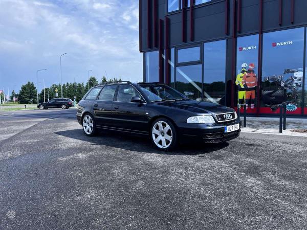 Black Audi S4 2000 in Tallinn, with an engine capacity of 0.00 L and mileage of 295 thousand km for 10500 €, photo 8 on AUTOMOTO.COM.LV