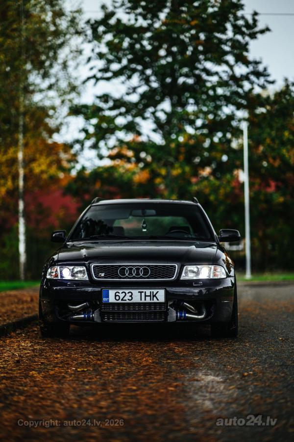 Black Audi S4 2000 in Tallinn, with an engine capacity of 2.70 L and mileage of 296 thousand km for 9999 €, photo 1 on AUTOMOTO.COM.LV