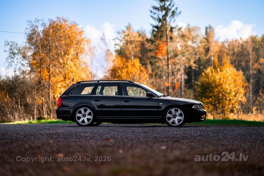 Black Audi S4 2000 in Tallinn, with an engine capacity of 2.70 L and mileage of 296 thousand km for 9999 €, photo 6 on AUTOMOTO.COM.LV