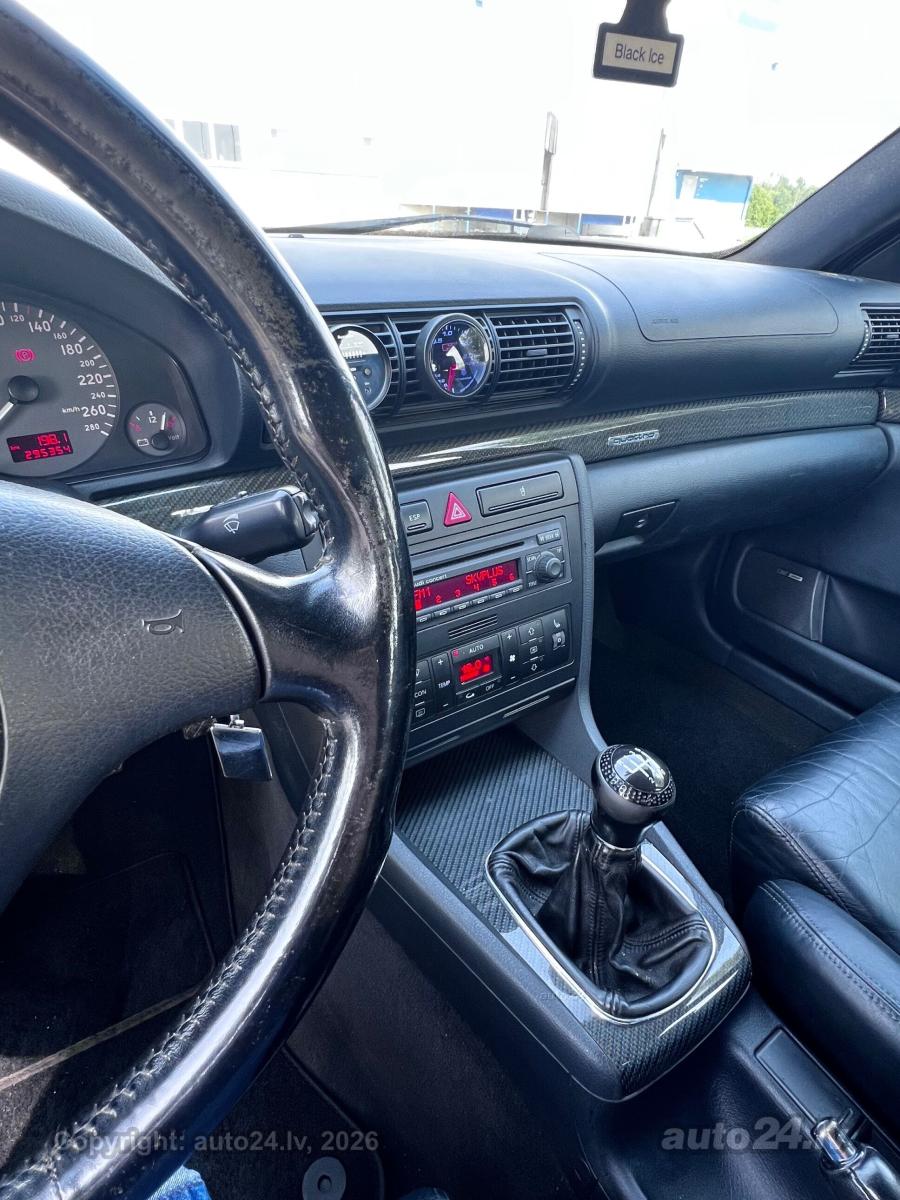 Black Audi S4 2000 in Tallinn, with an engine capacity of 2.70 L and mileage of 296 thousand km for 9999 €, photo 11 on AUTOMOTO.COM.LV