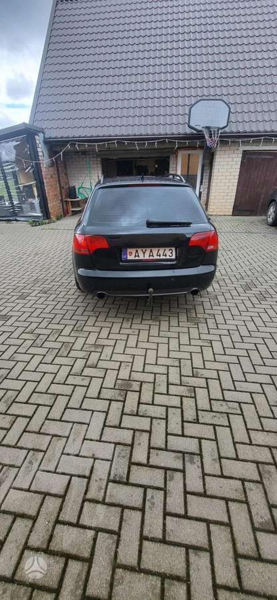 Melns Audi S4 2005 Kauņa, ar dzinēja tilpumu 3.12 L un nobraukumu 407 tūkst. km par 2500 €, foto 4 vietnē AUTOMOTO.COM.LV