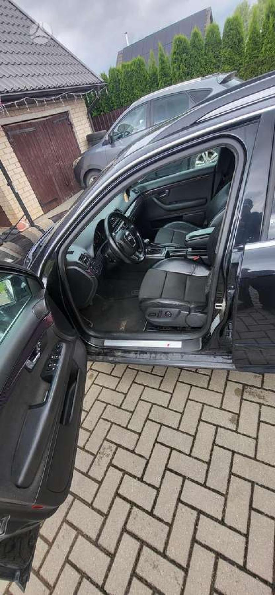Melns Audi S4 2005 Kauņa, ar dzinēja tilpumu 3.12 L un nobraukumu 407 tūkst. km par 2500 €, foto 7 vietnē AUTOMOTO.COM.LV