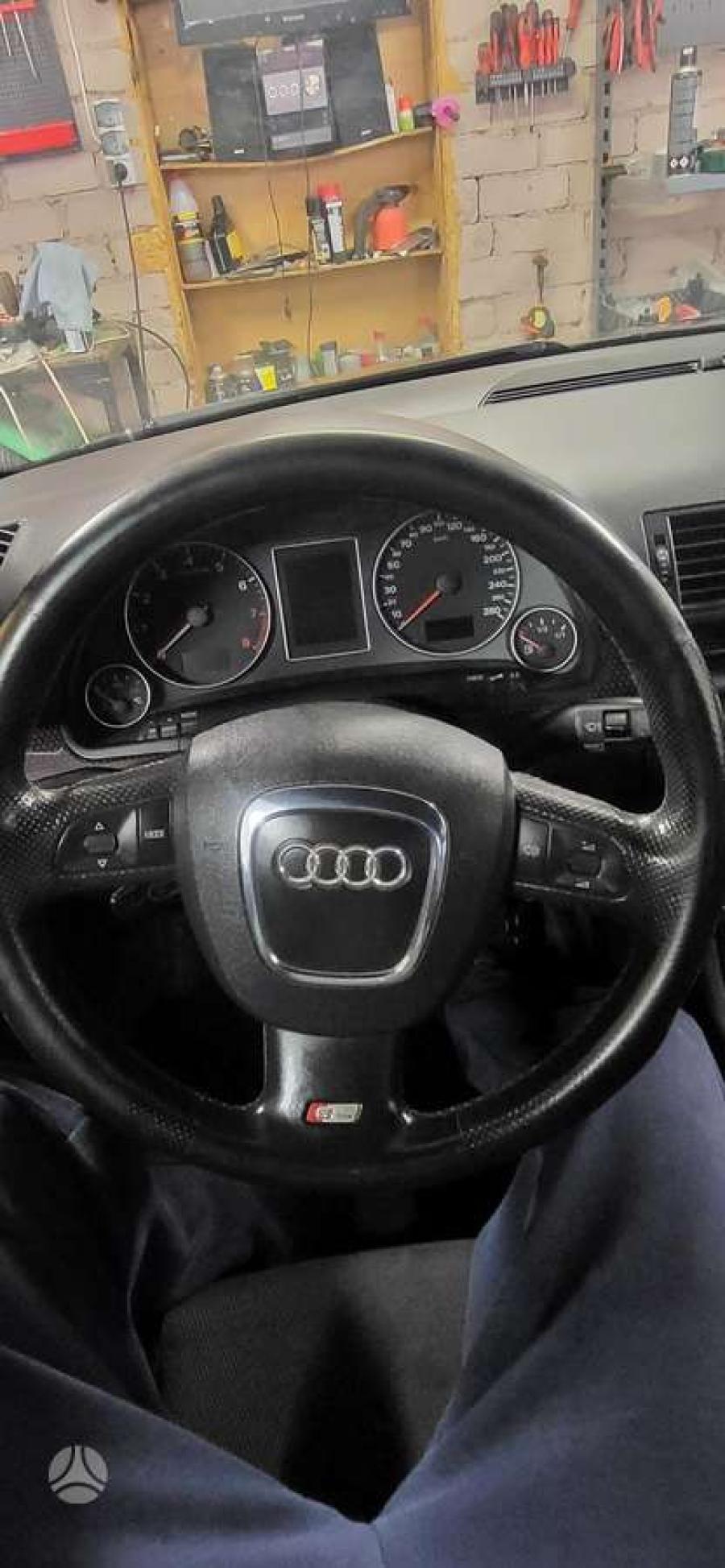 Melns Audi S4 2005 Kauņa, ar dzinēja tilpumu 3.12 L un nobraukumu 407 tūkst. km par 2500 €, foto 12 vietnē AUTOMOTO.COM.LV