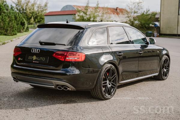 Melns Audi S4 2009 Talsi, ar dzinēja tilpumu 3.00 L un nobraukumu 266 tūkst. km par 11500 €, foto 6 vietnē AUTOMOTO.COM.LV