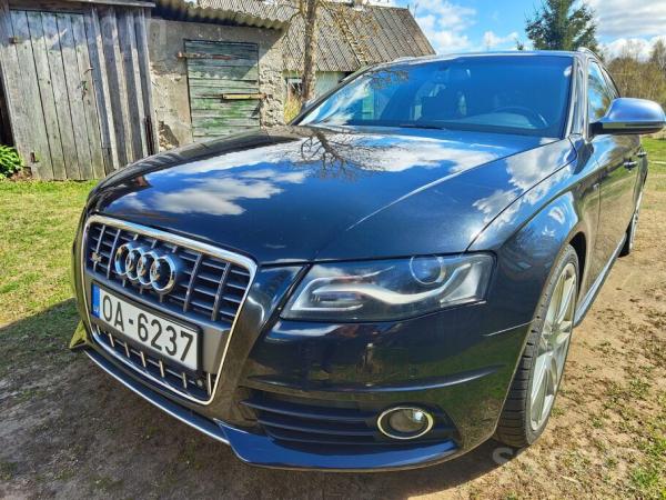 Black Audi S4 2009 in Riga, with an engine capacity of 3.00 L and mileage of 271 thousand km for 9299 €, photo 1 on AUTOMOTO.COM.LV