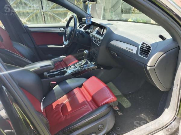 Black Audi S4 2009 in Riga, with an engine capacity of 3.00 L and mileage of 271 thousand km for 9299 €, photo 9 on AUTOMOTO.COM.LV