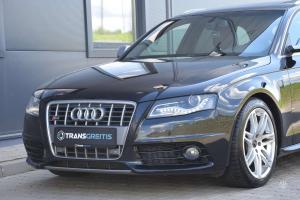 Melns Audi S4 2010 Viļņa, ar dzinēja tilpumu 3.00 L un nobraukumu 355 tūkst. km par 7500 €, foto 3 vietnē AUTOMOTO.COM.LV
