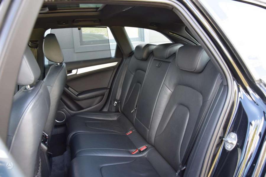 Melns Audi S4 2010 Viļņa, ar dzinēja tilpumu 3.00 L un nobraukumu 355 tūkst. km par 7500 €, foto 25 vietnē AUTOMOTO.COM.LV