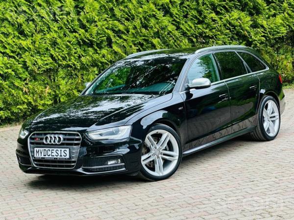 Melns Audi S4 2012 Cēsis, ar dzinēja tilpumu 3.00 L un nobraukumu 280 tūkst. km par 15350 €, foto 1 vietnē AUTOMOTO.COM.LV