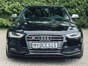Melns Audi S4 2012 Cēsis, ar dzinēja tilpumu 3.00 L un nobraukumu 280 tūkst. km par 15350 €, foto 4 vietnē AUTOMOTO.COM.LV