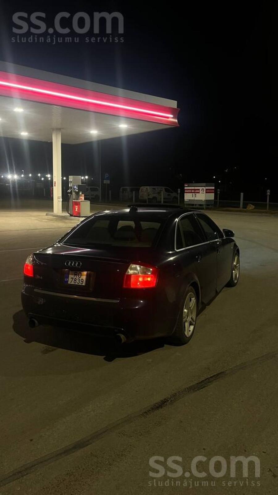 Zils Audi S4 2004 Rīga, ar dzinēja tilpumu 4.20 L un nobraukumu 280 tūkst. km par 6100 €, foto 4 vietnē AUTOMOTO.COM.LV