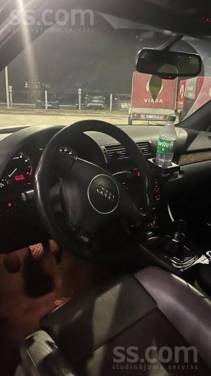 Zils Audi S4 2004 Rīga, ar dzinēja tilpumu 4.20 L un nobraukumu 280 tūkst. km par 6100 €, foto 5 vietnē AUTOMOTO.COM.LV