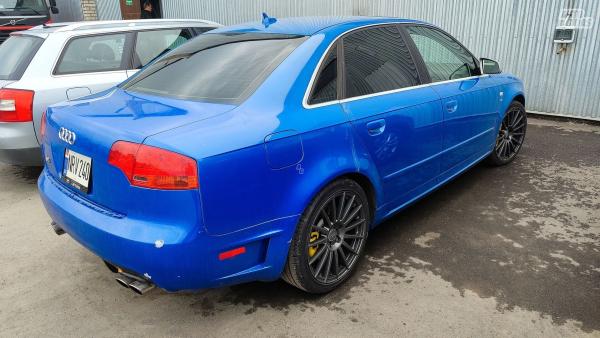 Zils Audi S4 2007 Panevēža, ar dzinēja tilpumu 4.20 L un nobraukumu 240 tūkst. km par 6500 €, foto 5 vietnē AUTOMOTO.COM.LV