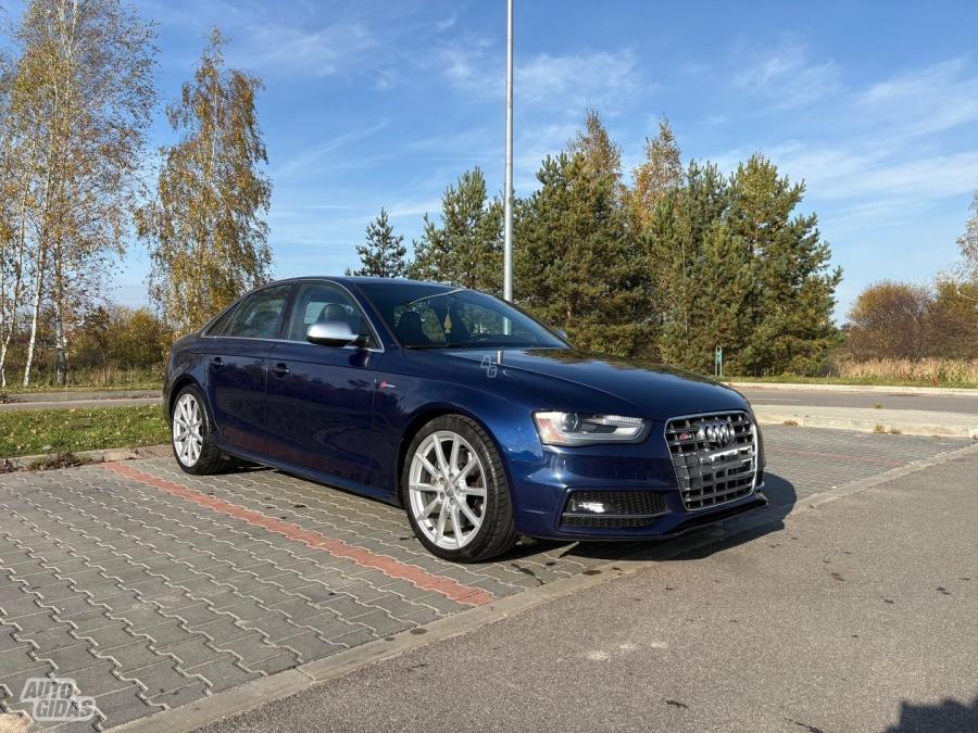 Blue Audi S4 2013 in Vilnius, with an engine capacity of 3.00 L and mileage of 251 thousand km for 12800 €, photo 1 on AUTOMOTO.COM.LV