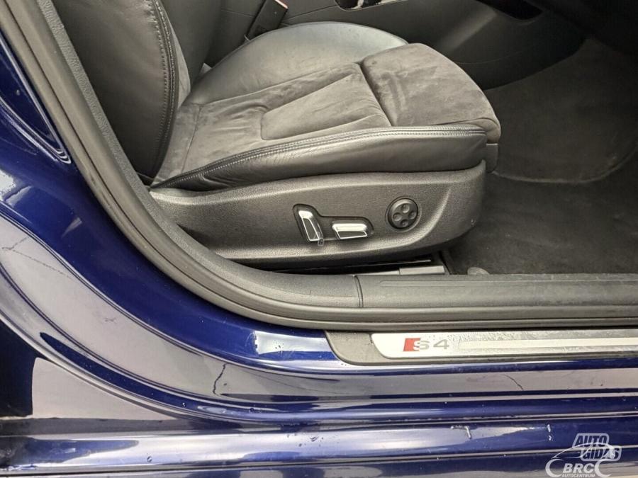 Blue Audi S4 2013 in Avizieniai, with an engine capacity of 3.00 L and mileage of 251 thousand km for 10500 €, photo 6 on AUTOMOTO.COM.LV