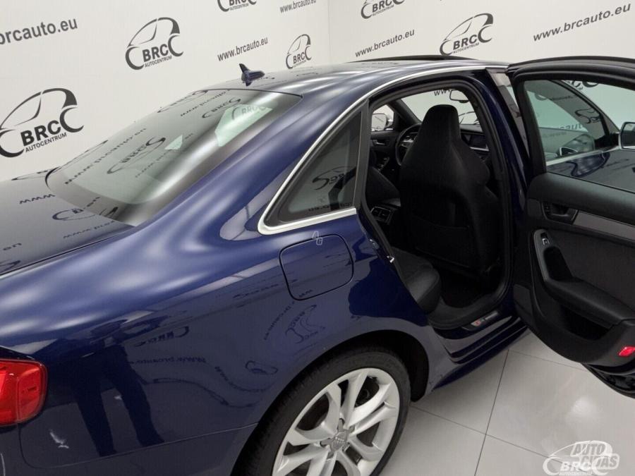 Blue Audi S4 2013 in Avizieniai, with an engine capacity of 3.00 L and mileage of 251 thousand km for 10500 €, photo 12 on AUTOMOTO.COM.LV