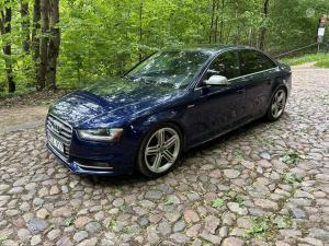 Zils Audi S4 2013 Viļņa, ar dzinēja tilpumu 3.00 L un nobraukumu 150 tūkst. km par 19500 €, foto 17 vietnē AUTOMOTO.COM.LV