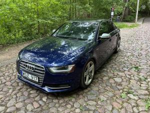 Zils Audi S4 2013 Viļņa, ar dzinēja tilpumu 3.00 L un nobraukumu 150 tūkst. km par 19500 €, foto 20 vietnē AUTOMOTO.COM.LV