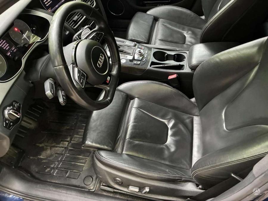 Zils Audi S4 2013 Viļņa, ar dzinēja tilpumu 3.00 L un nobraukumu 150 tūkst. km par 19500 €, foto 26 vietnē AUTOMOTO.COM.LV