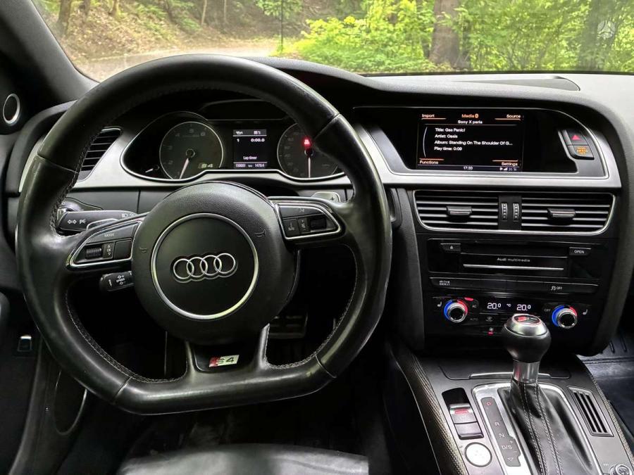 Zils Audi S4 2013 Viļņa, ar dzinēja tilpumu 3.00 L un nobraukumu 150 tūkst. km par 19500 €, foto 27 vietnē AUTOMOTO.COM.LV