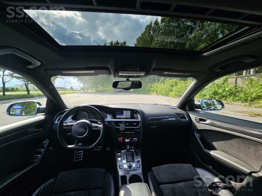 Blue Audi S4 2015 in Riga, with an engine capacity of 3.00 L and mileage of 194 thousand km for 15000 €, photo 10 on AUTOMOTO.COM.LV